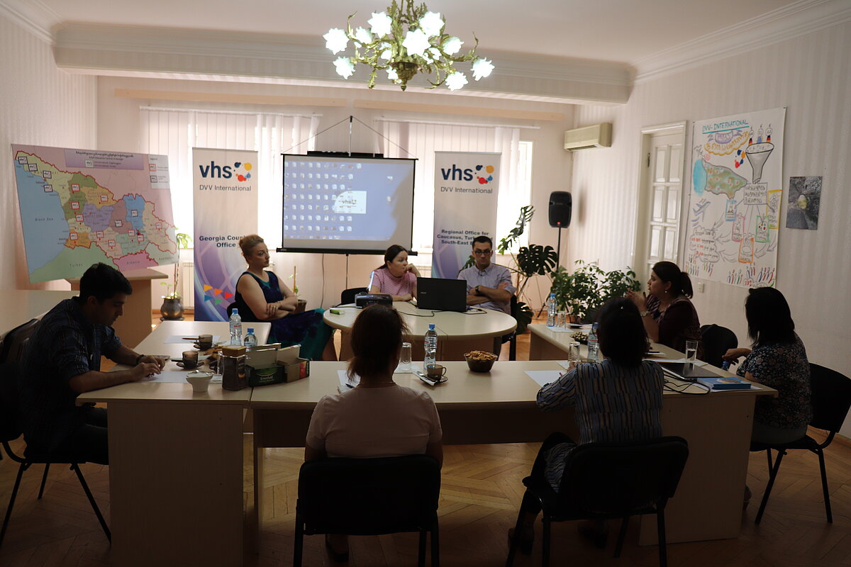 DVV International: Article